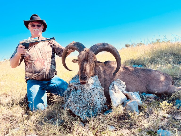Hunts Available – Welcome to The Priour Hunting Ranch